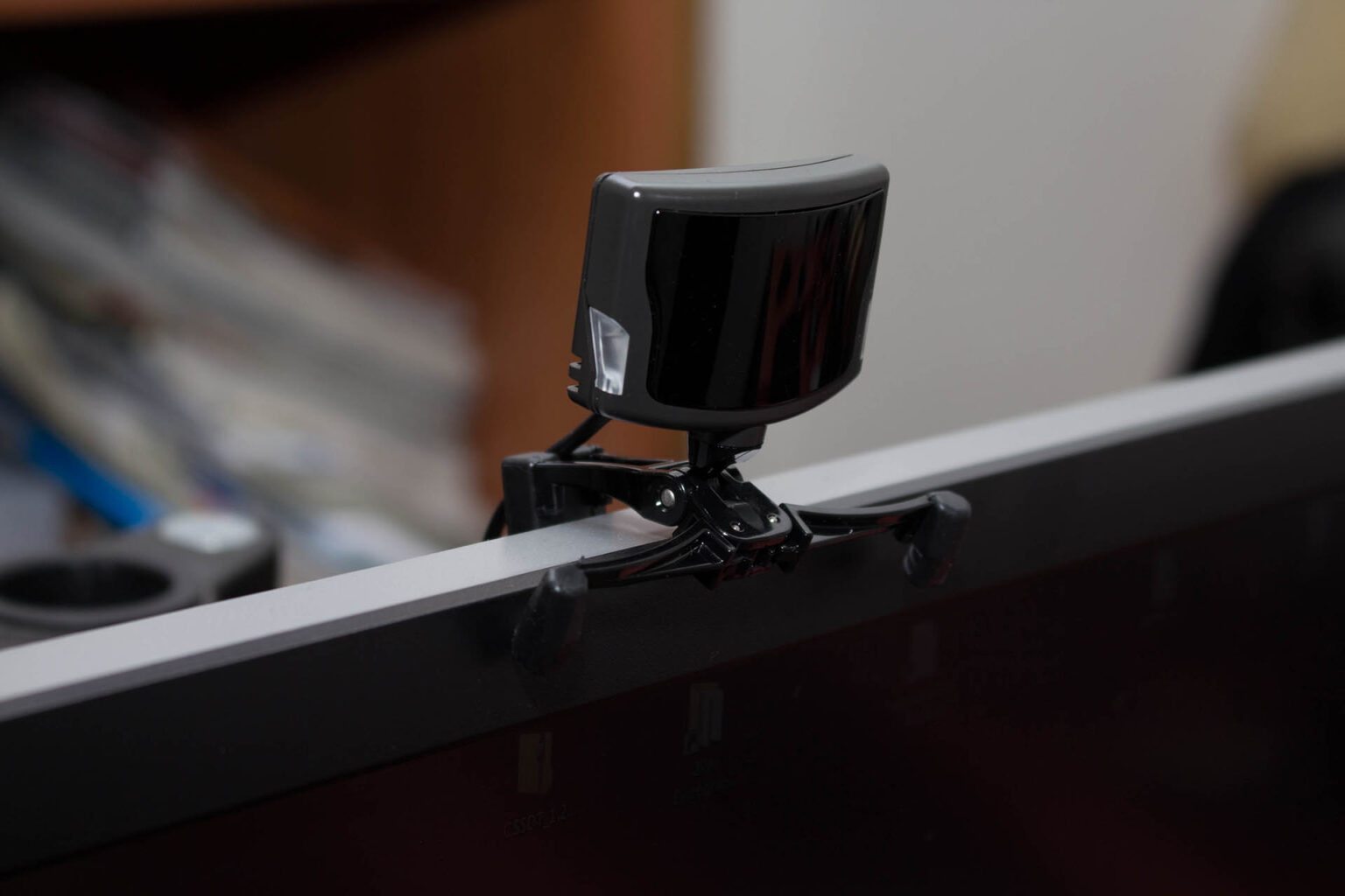 8 TrackIR Alternatives: The World Of Immersive Head Tracking